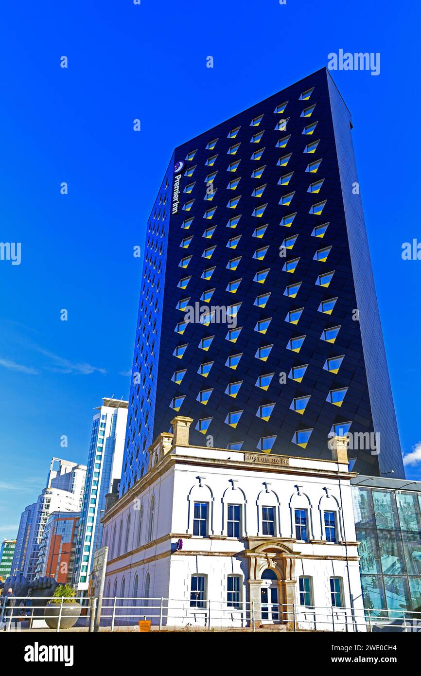 The Custom House frontage and New Premier Inn, Cardiff city centre ...