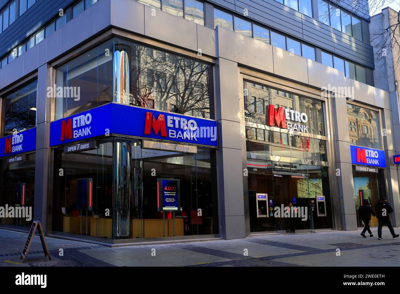 Metro bank logo hi-res stock photography and images - Alamy