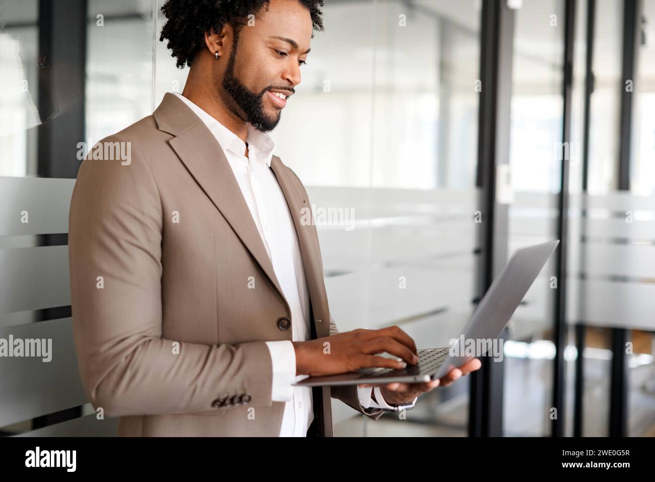 Task orientation hi-res stock photography and images - Alamy