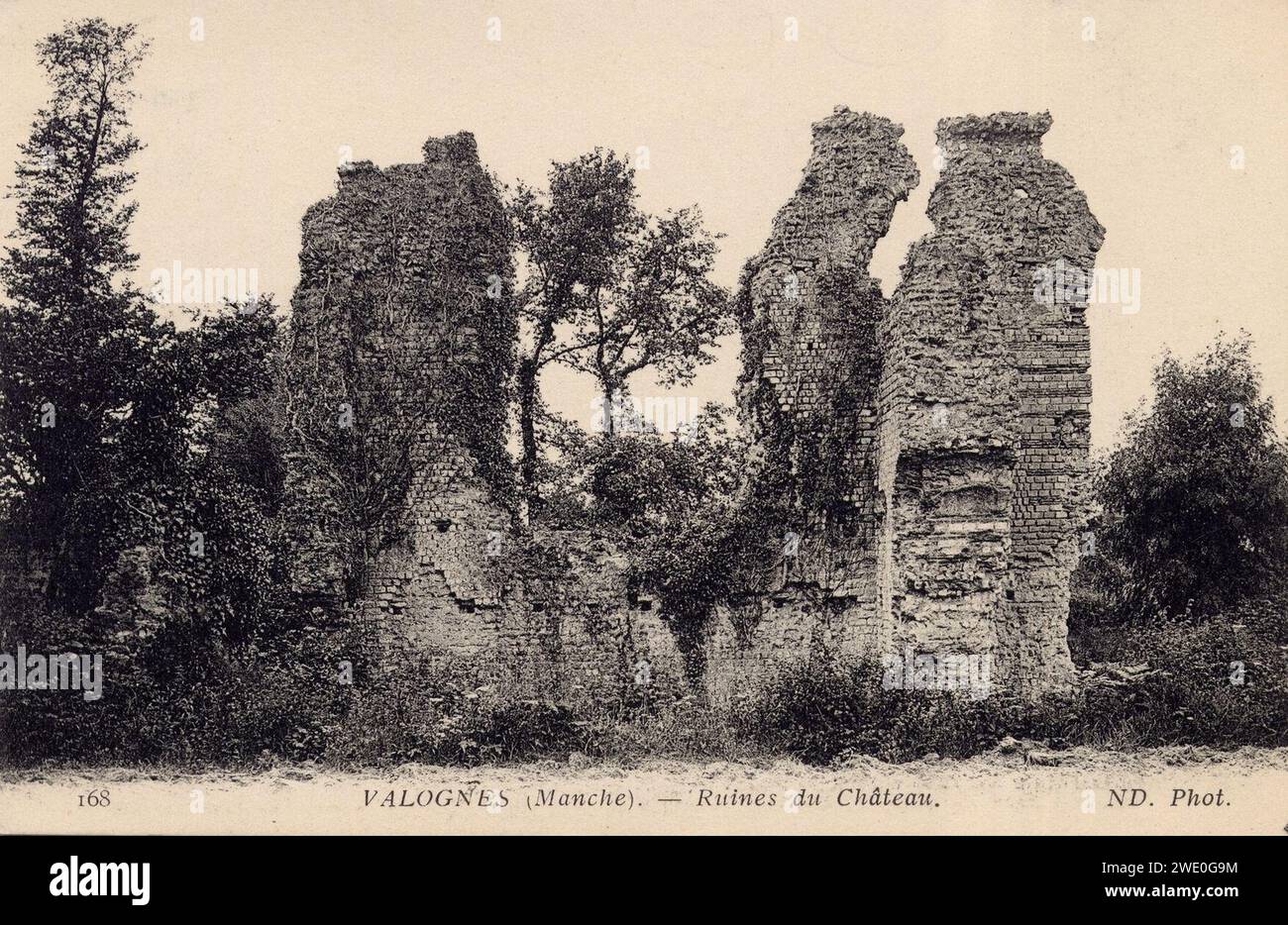 Alauna - thermes 1900 Stock Photo - Alamy