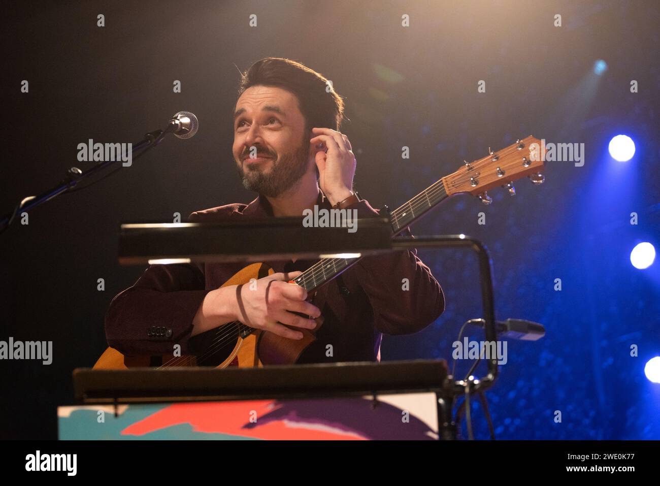 Roaming roots hi-res stock photography and images - Alamy