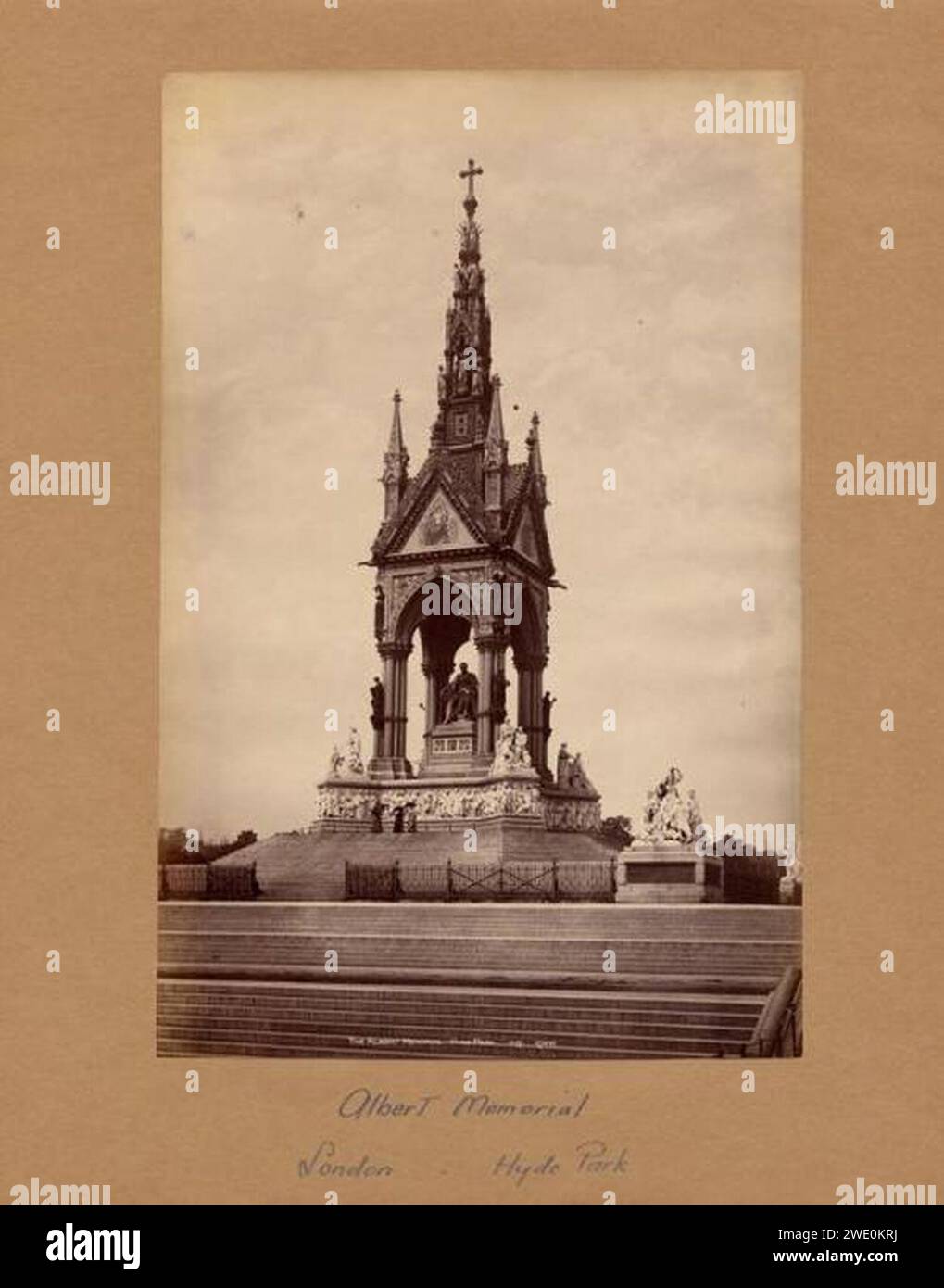 Albert Memorial - George Washington Wilson Stock Photo - Alamy