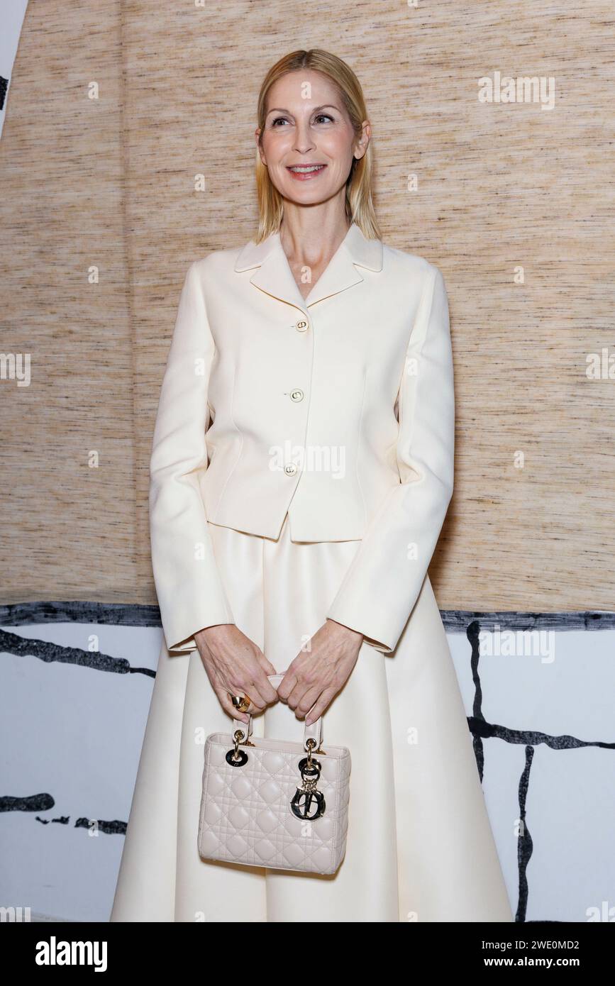 Kelly rutherford and model hi-res stock photography and images - Alamy