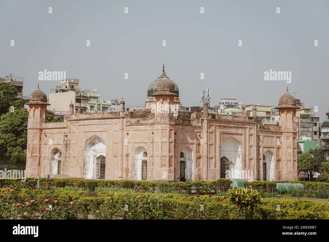 Mausoleum of bibipari hi-res stock photography and images - Alamy