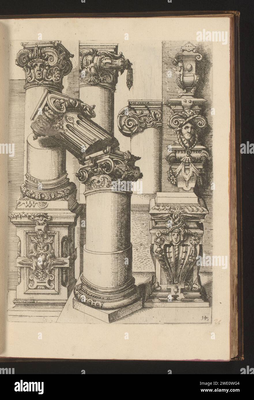 Five ionic capitals hi-res stock photography and images - Alamy