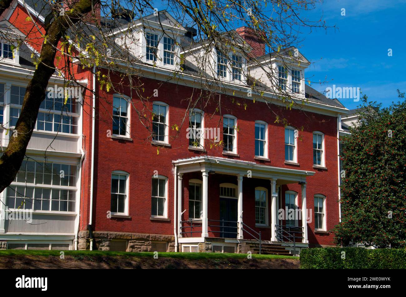 Fort washington architecture hi-res stock photography and images - Alamy