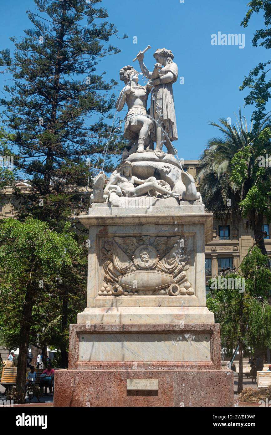 A fountain with statue and sculpture representing the Freedom of ...