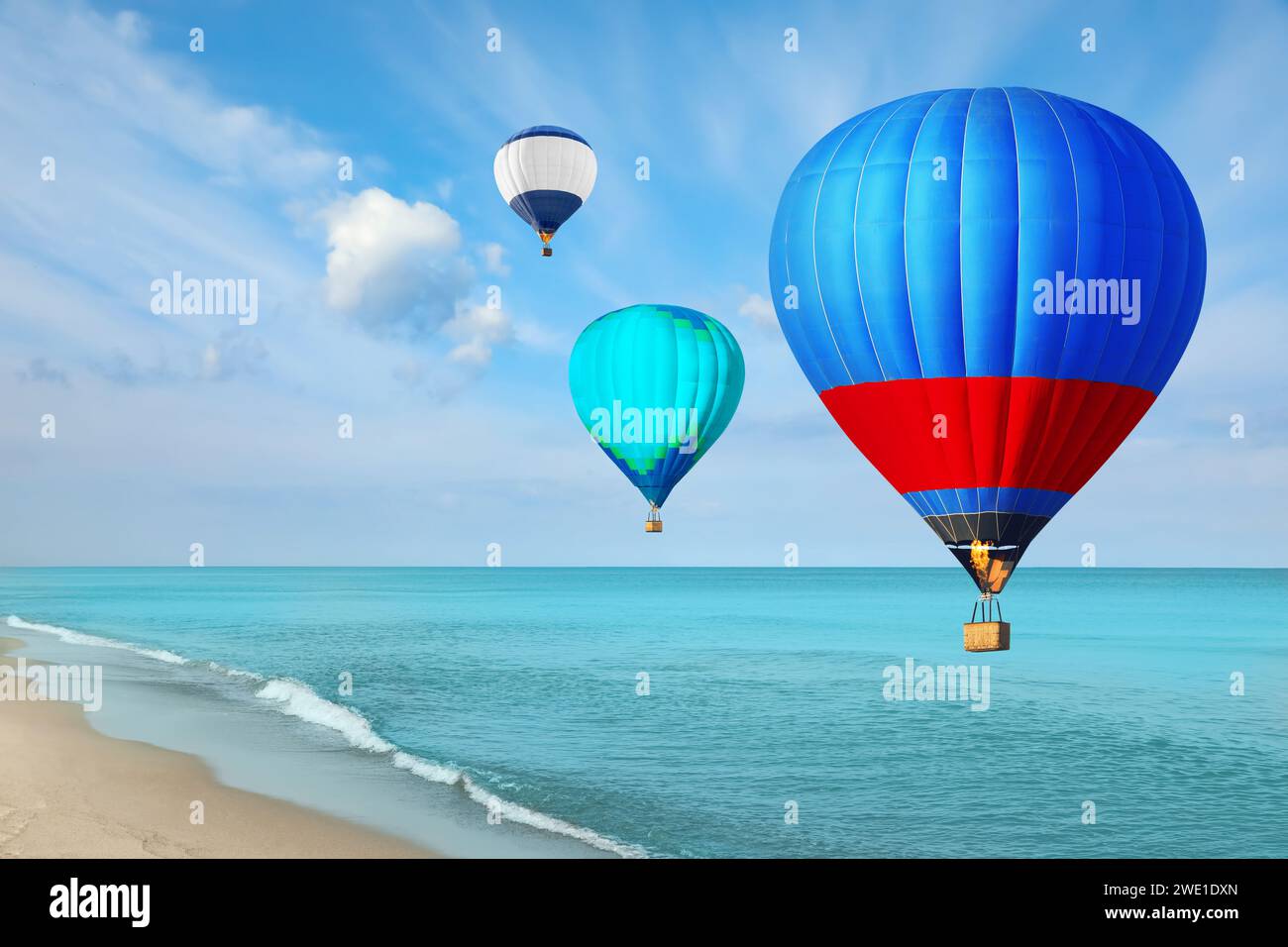 Turquoise romantic hot air balloon hi-res stock photography and images ...