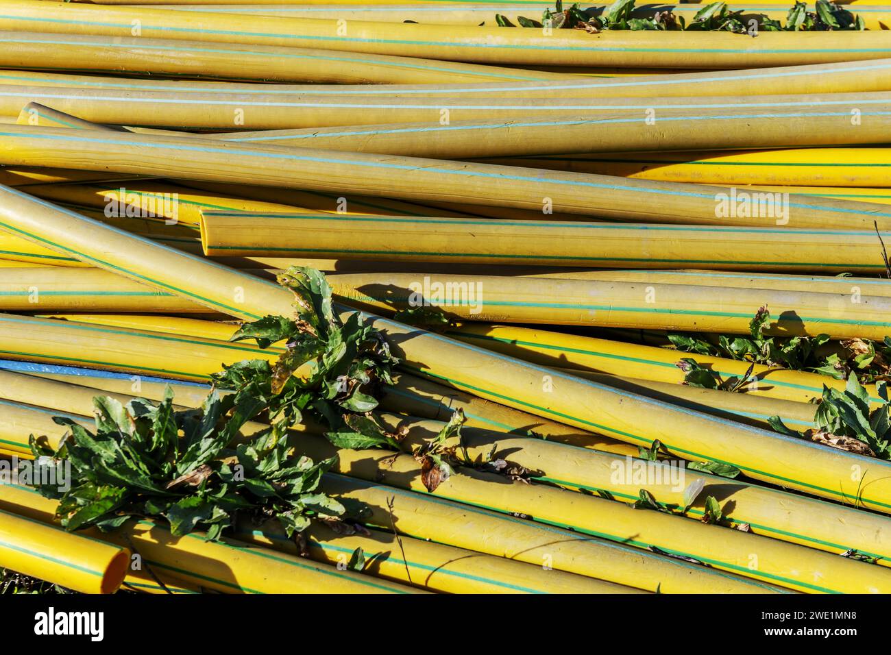 Joint in plastic water pipe hi-res stock photography and images - Alamy