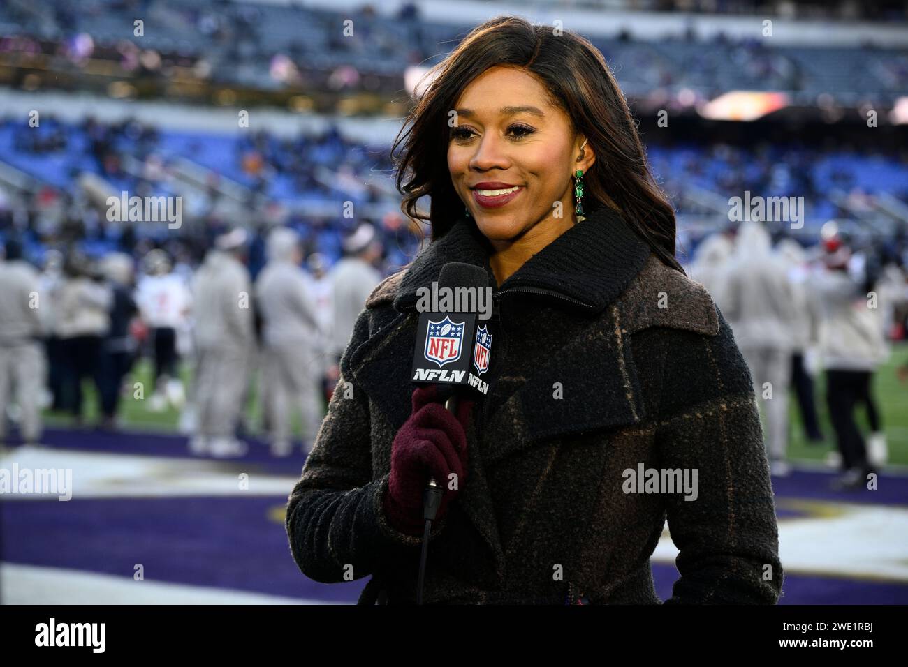 NFL Network reporter Sherree Burruss before an NFL football AFC ...