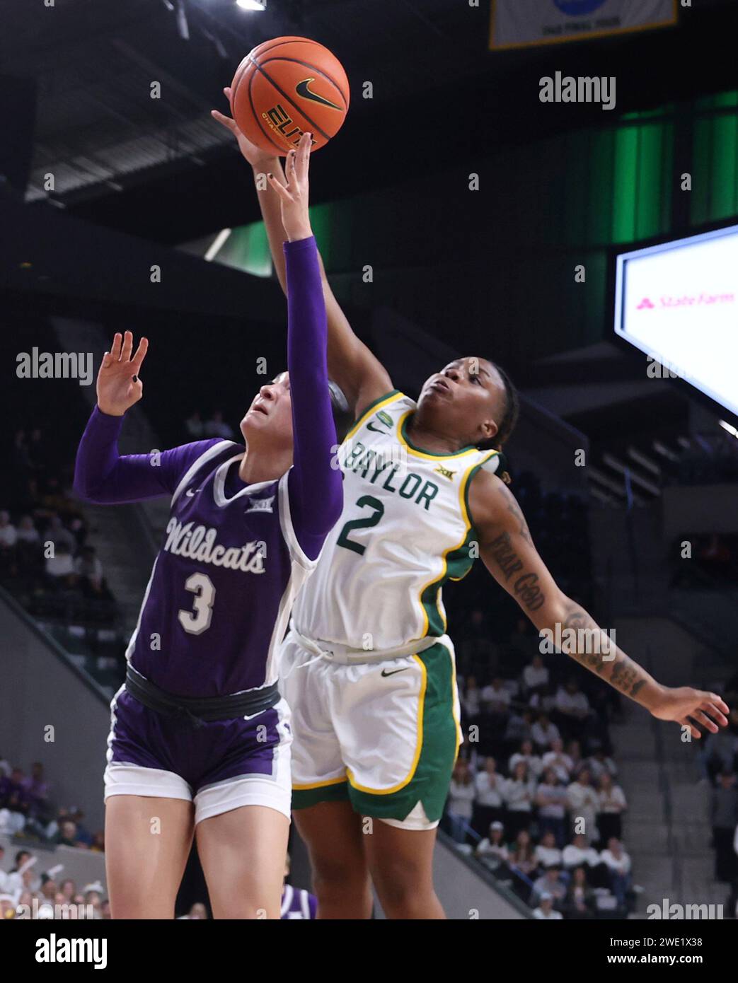 Baylor guard Yaya Felder (2) pressures Kansas State guard Jaelyn Glenn ...