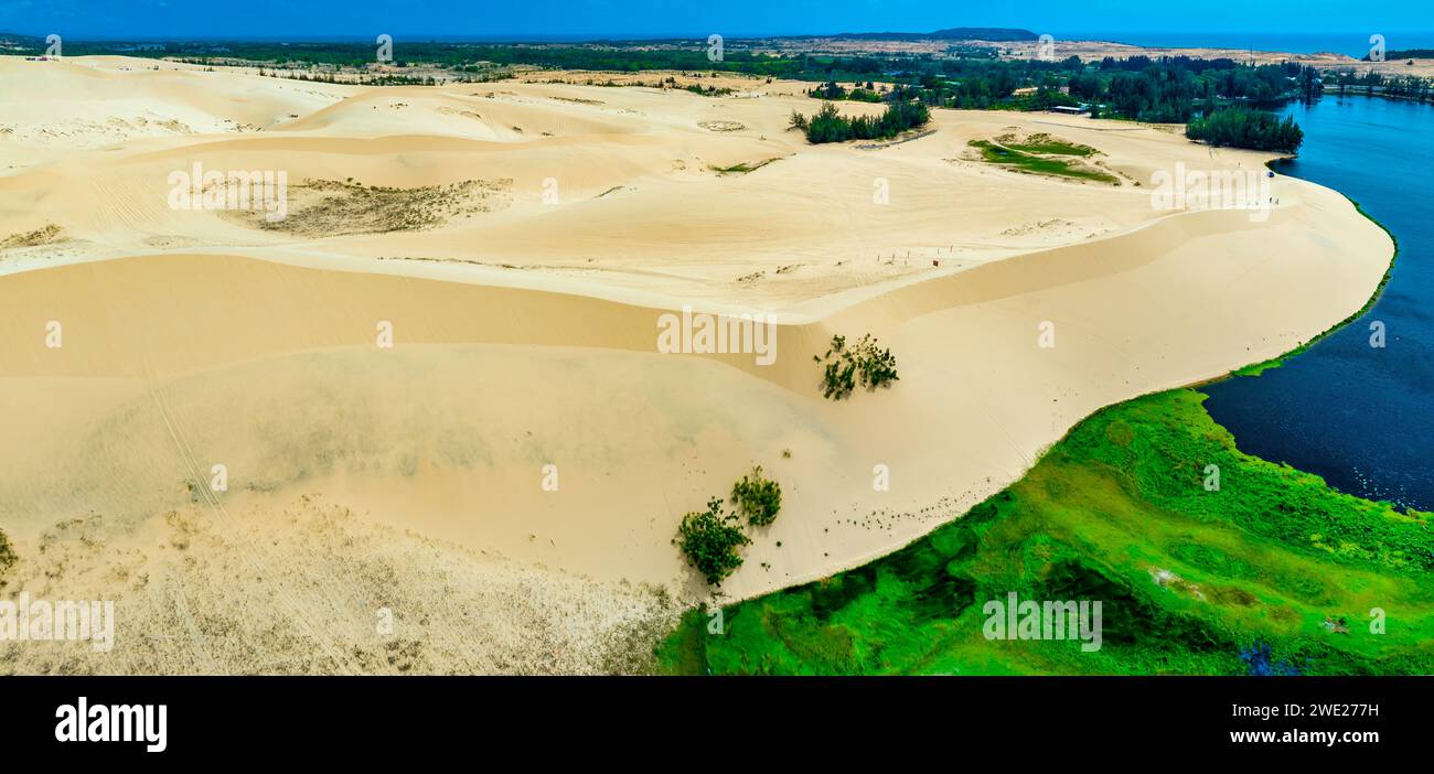 Stark geographical contrast between sand and water near Mui Ne, Vietnam ...
