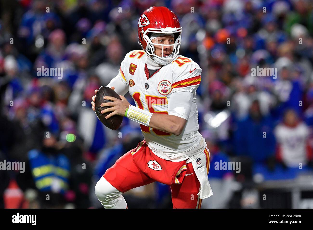Kansas City Chiefs quarterback Patrick Mahomes (15) looks to pass ...