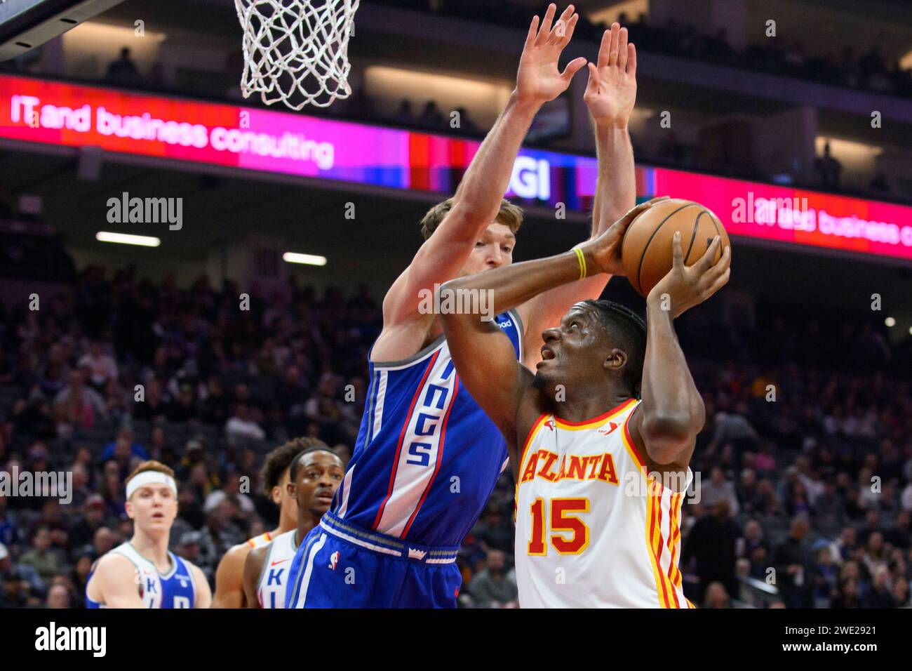 Sacramento Kings forward Domantas Sabonis, left, guards Atlanta Hawks ...