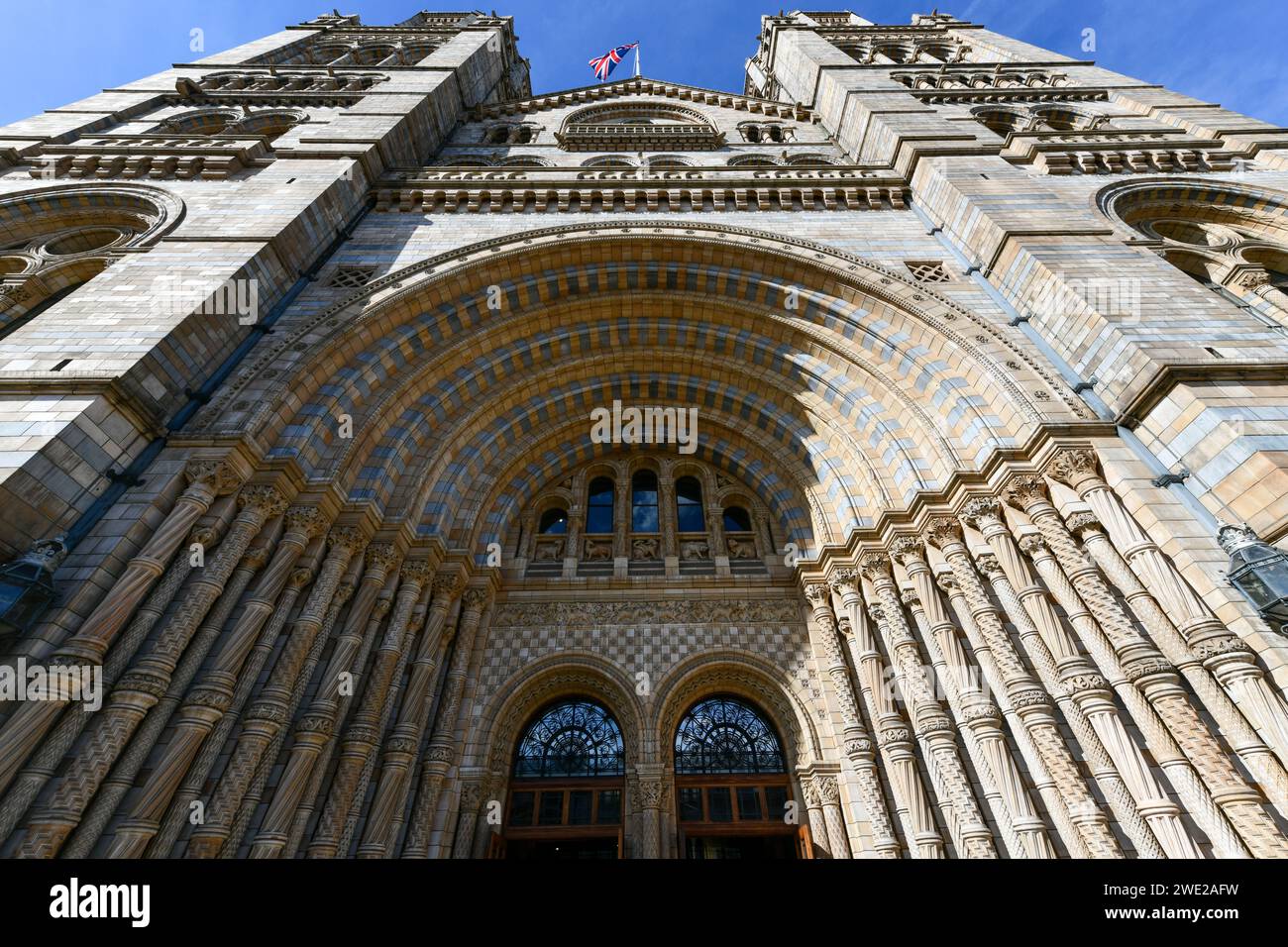 Exterior of the Natural History Museum of London, United Kingdom Stock ...