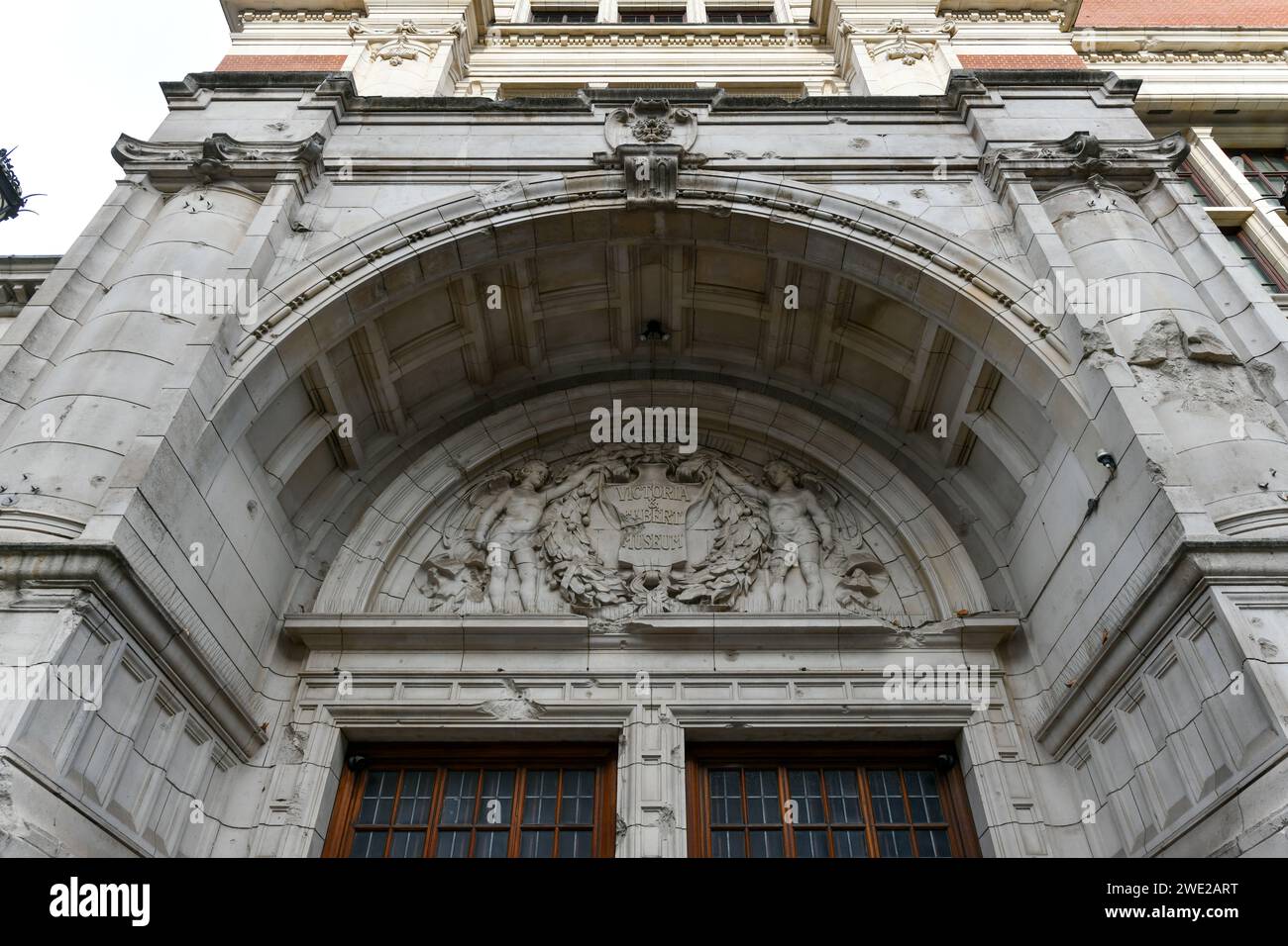 Exterior of the Natural History Museum of London, United Kingdom Stock ...