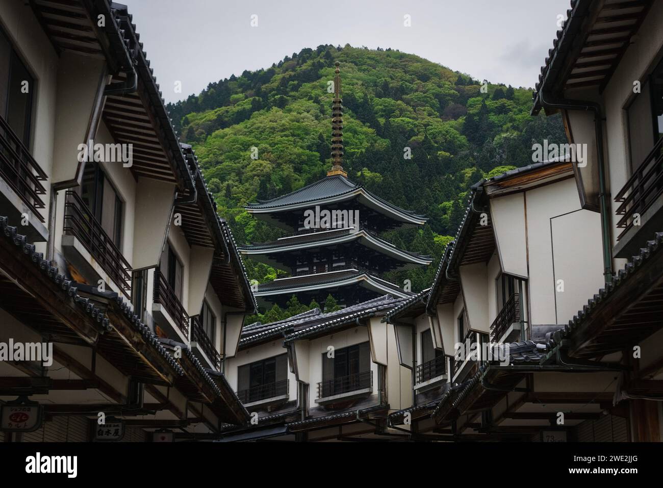 Japanese temples and shrines Stock Photo - Alamy