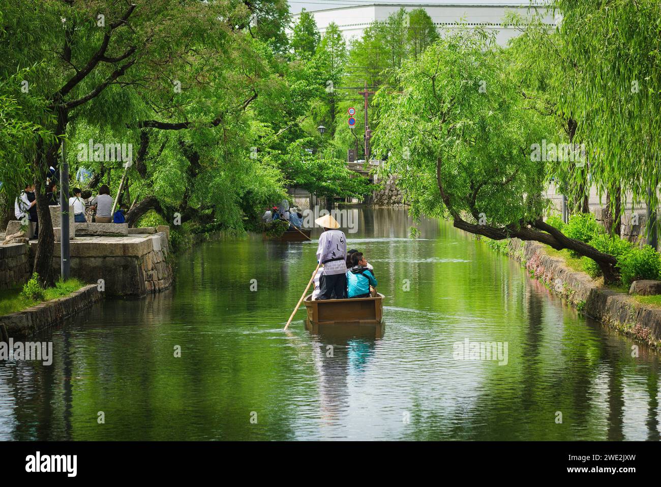 Kurashiki boat tour Stock Photo - Alamy