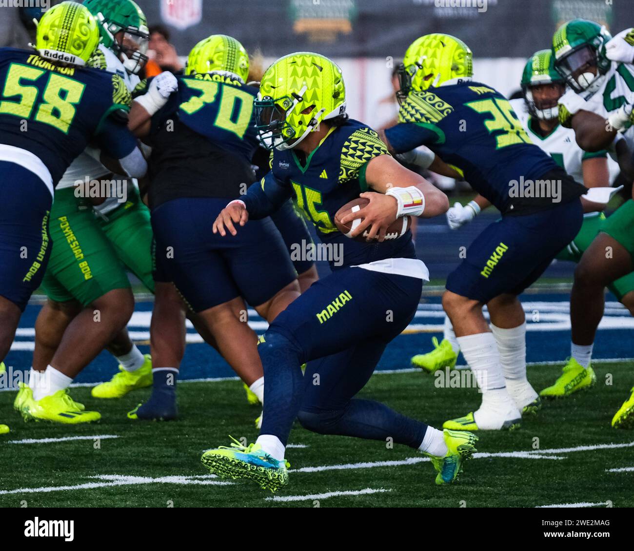Honolulu, Hawaii, USA. 19th Jan, 2024. Team Makai quarterback Dylan ...