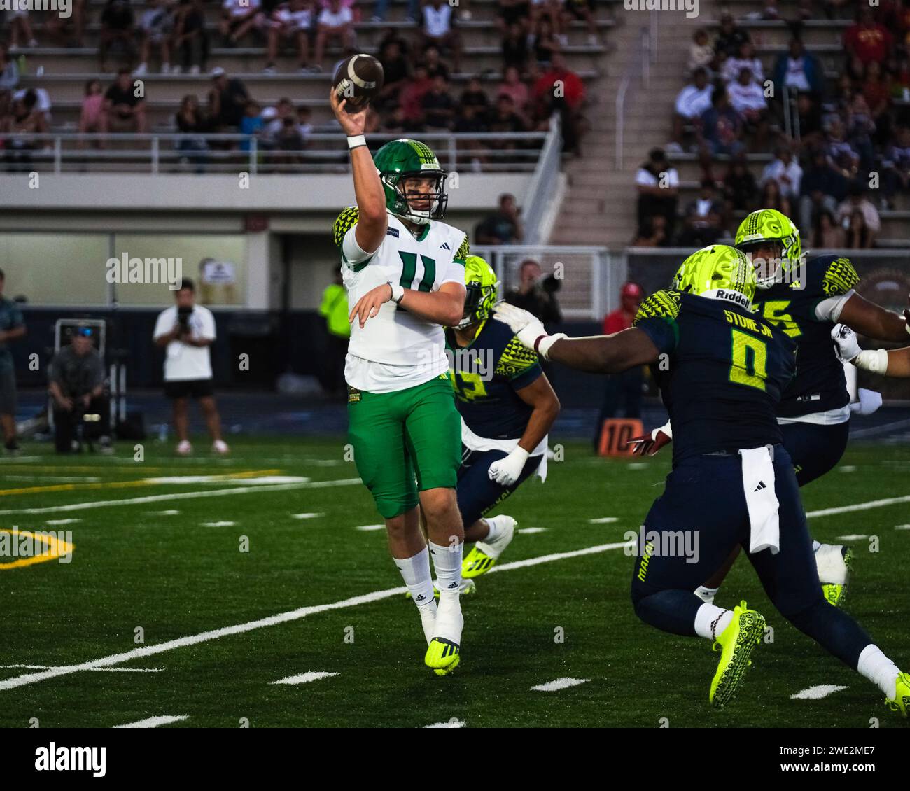 Honolulu, Hawaii, USA. 19th Jan, 2024. Team Makua quarterback Jake ...