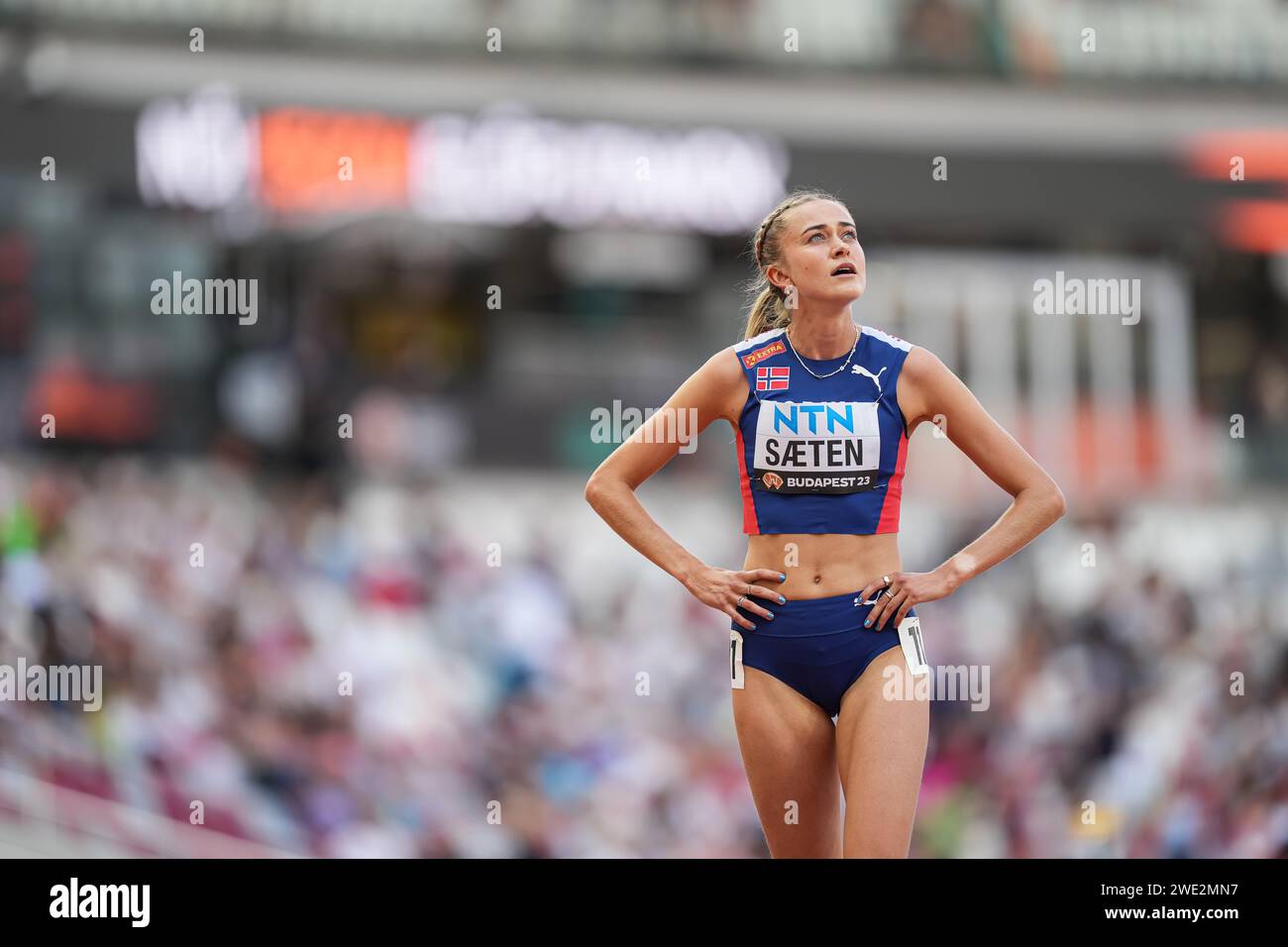 Amalie SÆTEN participating in the 1500 meters at the World Athletics ...