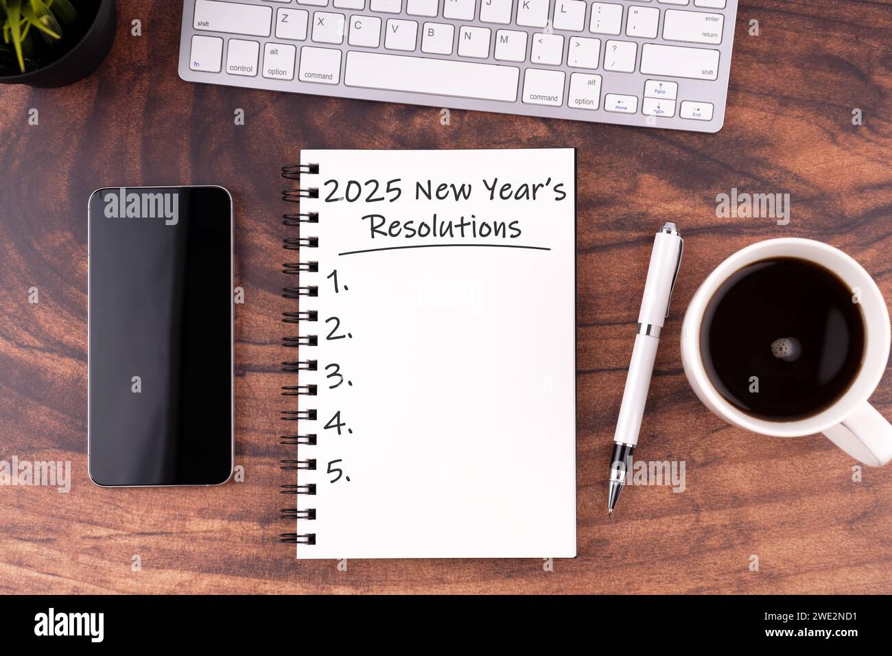 New years resolutions 2025 hi-res stock photography and images - Alamy