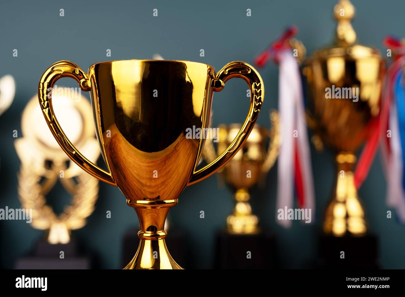 Gold trophy hi-res stock photography and images - Alamy