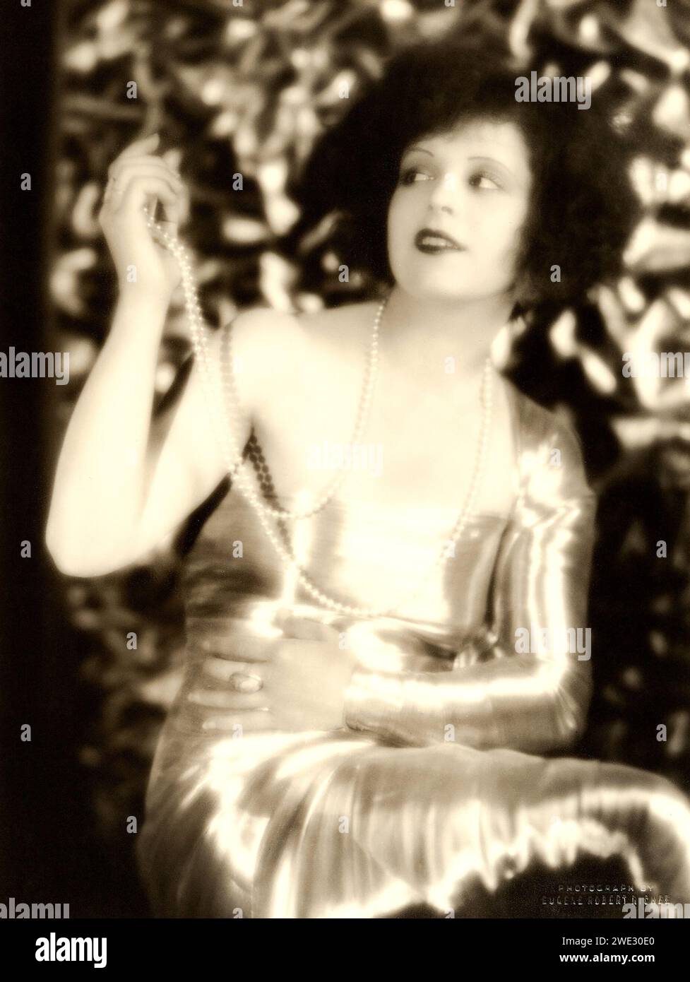 Clara Bow by Eugene Robert Richee (Paramount, Late 1920s Stock Photo ...