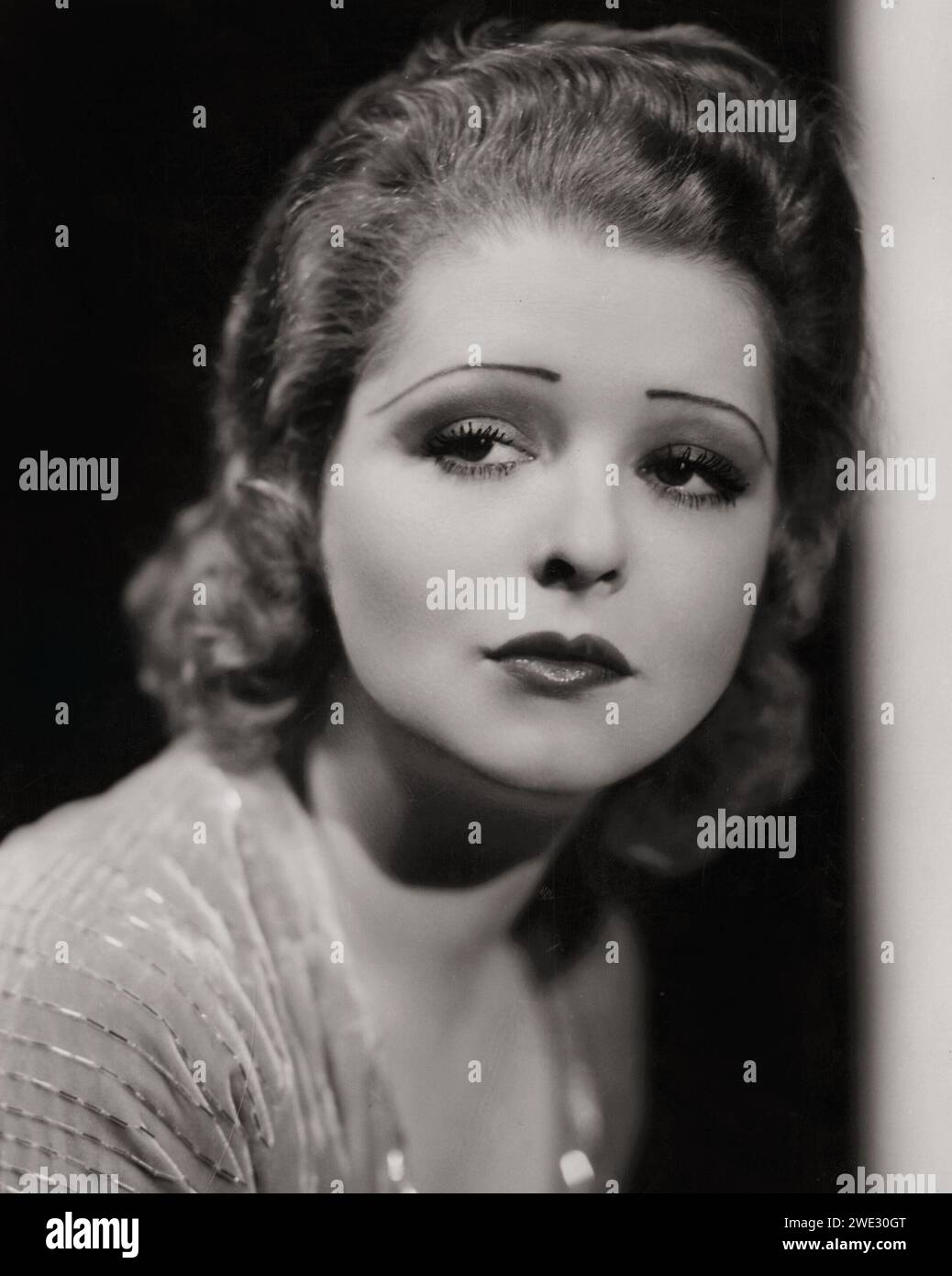 Actress Clara Bow (Fox, 1932) Portrait Photo Stock Photo - Alamy