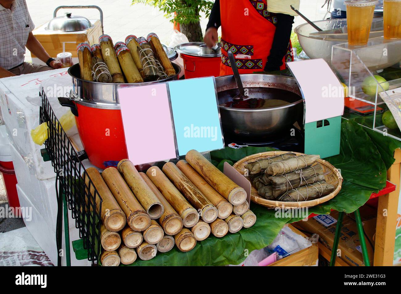 Glutinious rice hi-res stock photography and images - Alamy