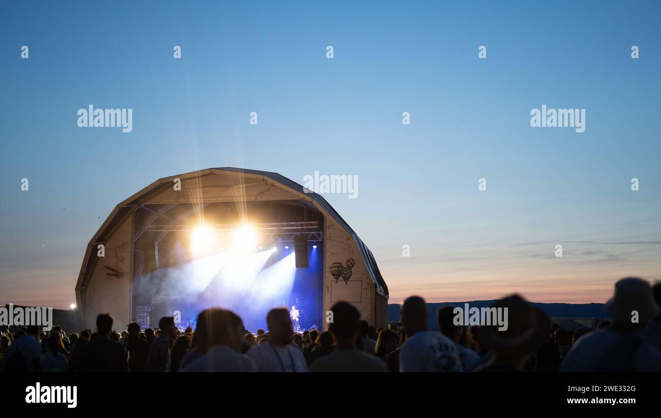 Mud group band hi-res stock photography and images - Alamy