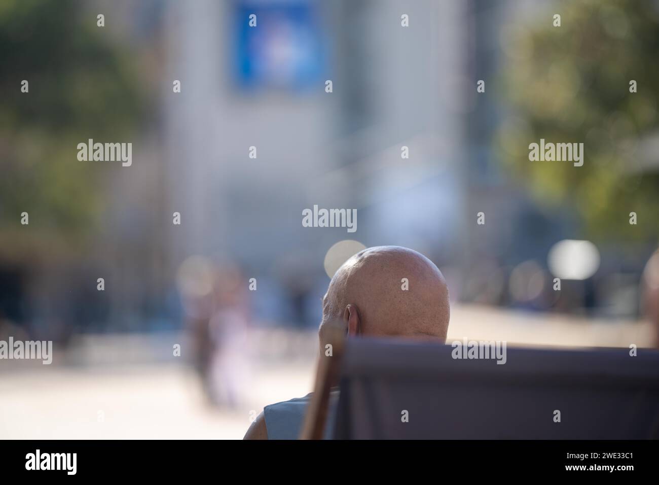 fan watch sport in australia in summer Stock Photo - Alamy