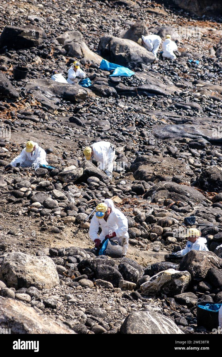 Disaster of the prestige hi-res stock photography and images - Alamy