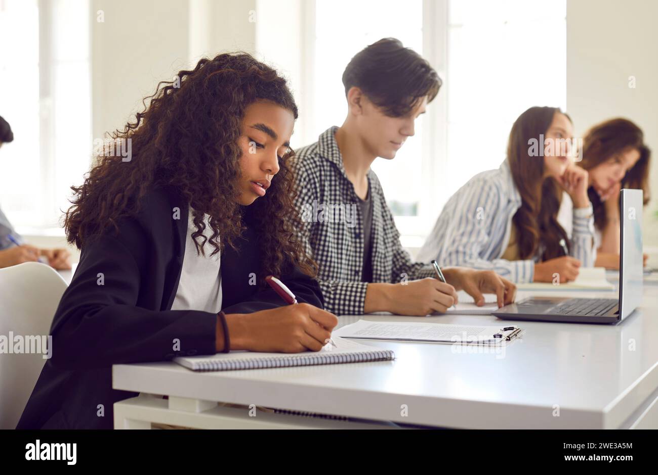 Students test auditorium hi-res stock photography and images - Alamy