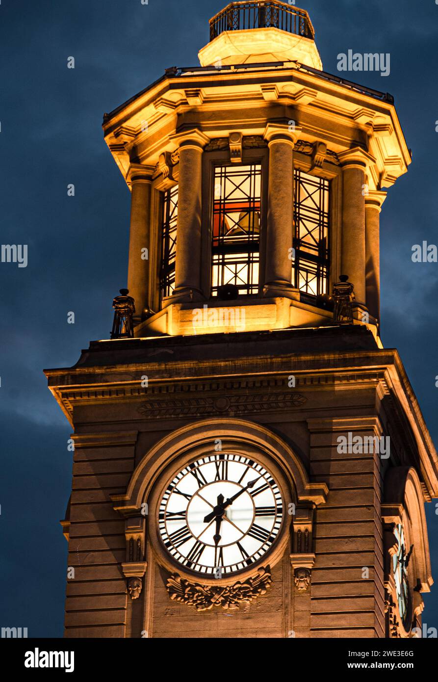 The Hankow Customs House in Wuhan, illuminated by golden lights Stock ...