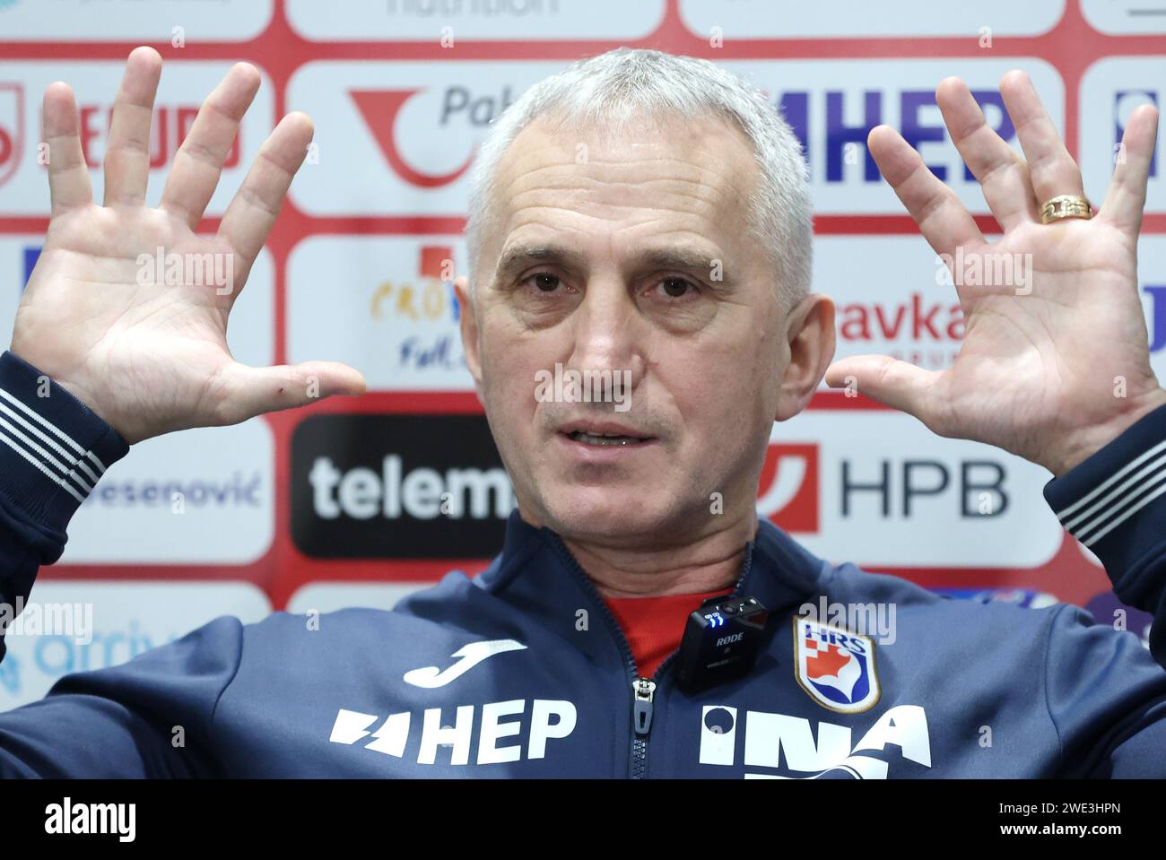 Cologne, Germany. 23rd Jan, 2024. Croatia Head Coach Goran Perkovac ...