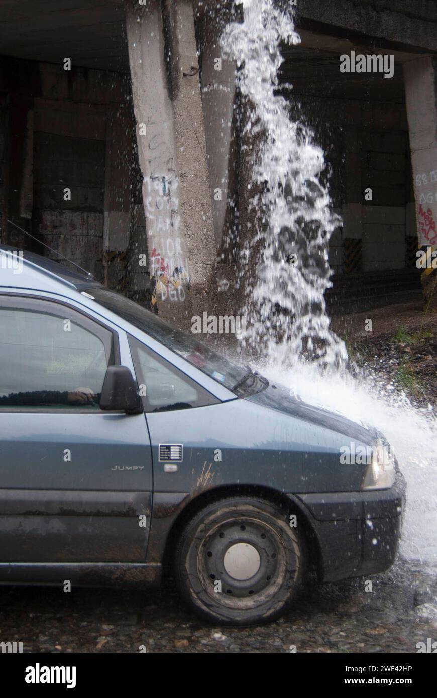 visibility and weather conditions in road traffic, driving a car ...