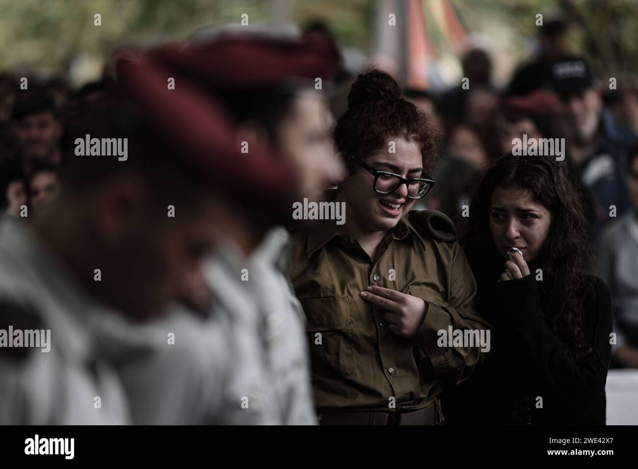Tel Aviv, Israel. 23rd Jan, 2024. Israelis mourn during the funeral of ...