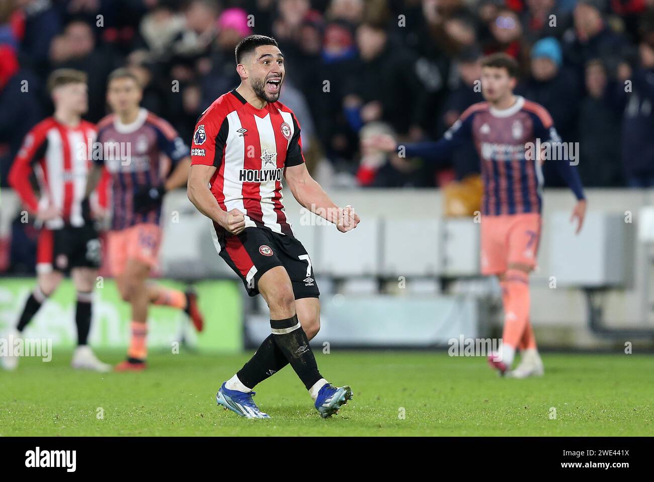GOAL 3-2, Neal Maupay of Brentford goal celebration after VAR awards ...