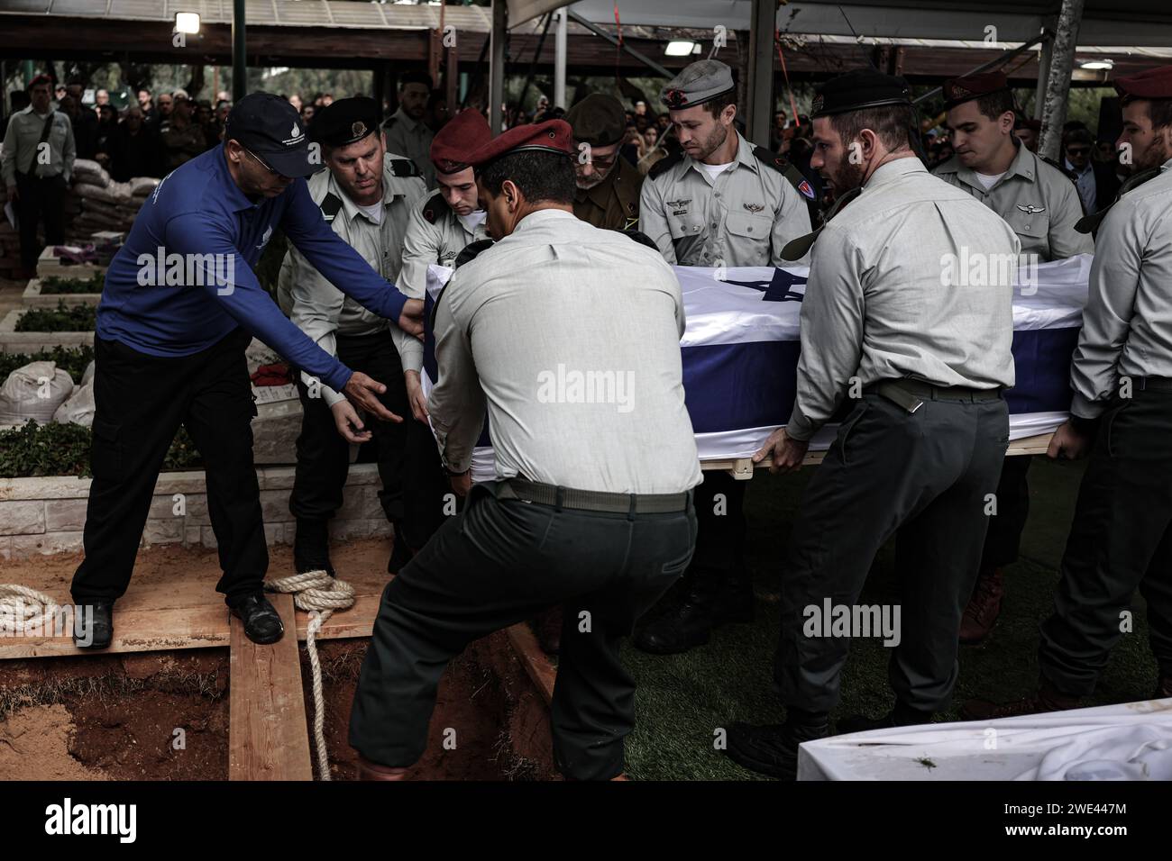 Tel Aviv, Israel. 23rd Jan, 2024. Israeli soldiers hold soldier Major ...