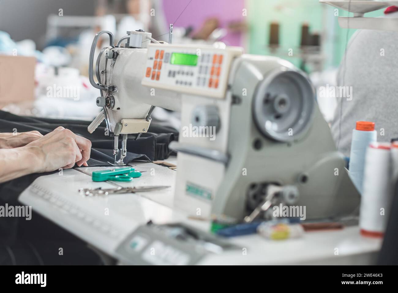 Tailoring process on sewing hi-res stock photography and images - Alamy