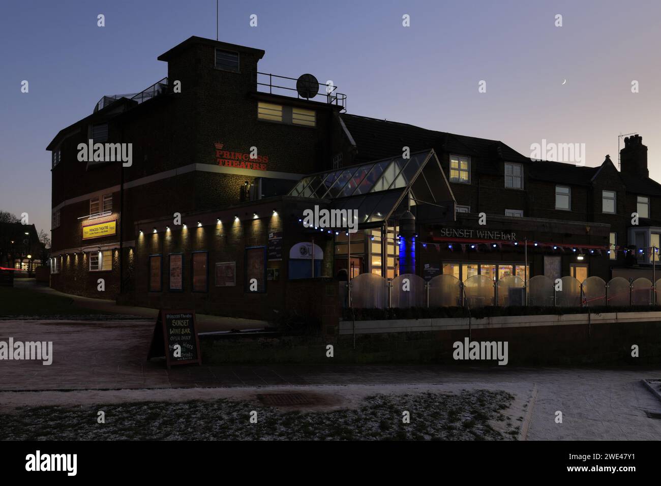 Princess theatre hi-res stock photography and images - Alamy