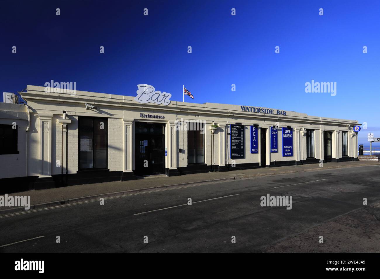 Hunstanton waterside bar hi-res stock photography and images - Alamy