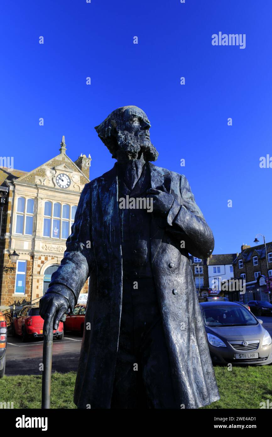 The statue of Henry le Strange, Hunstanton town, North Norfolk, England ...