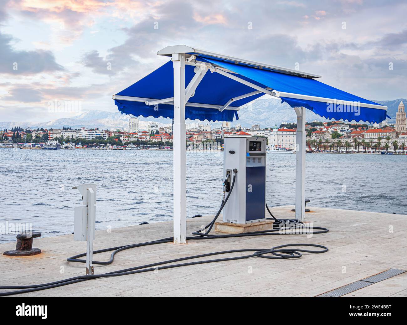 Refueling station for boats and ships Stock Photo - Alamy