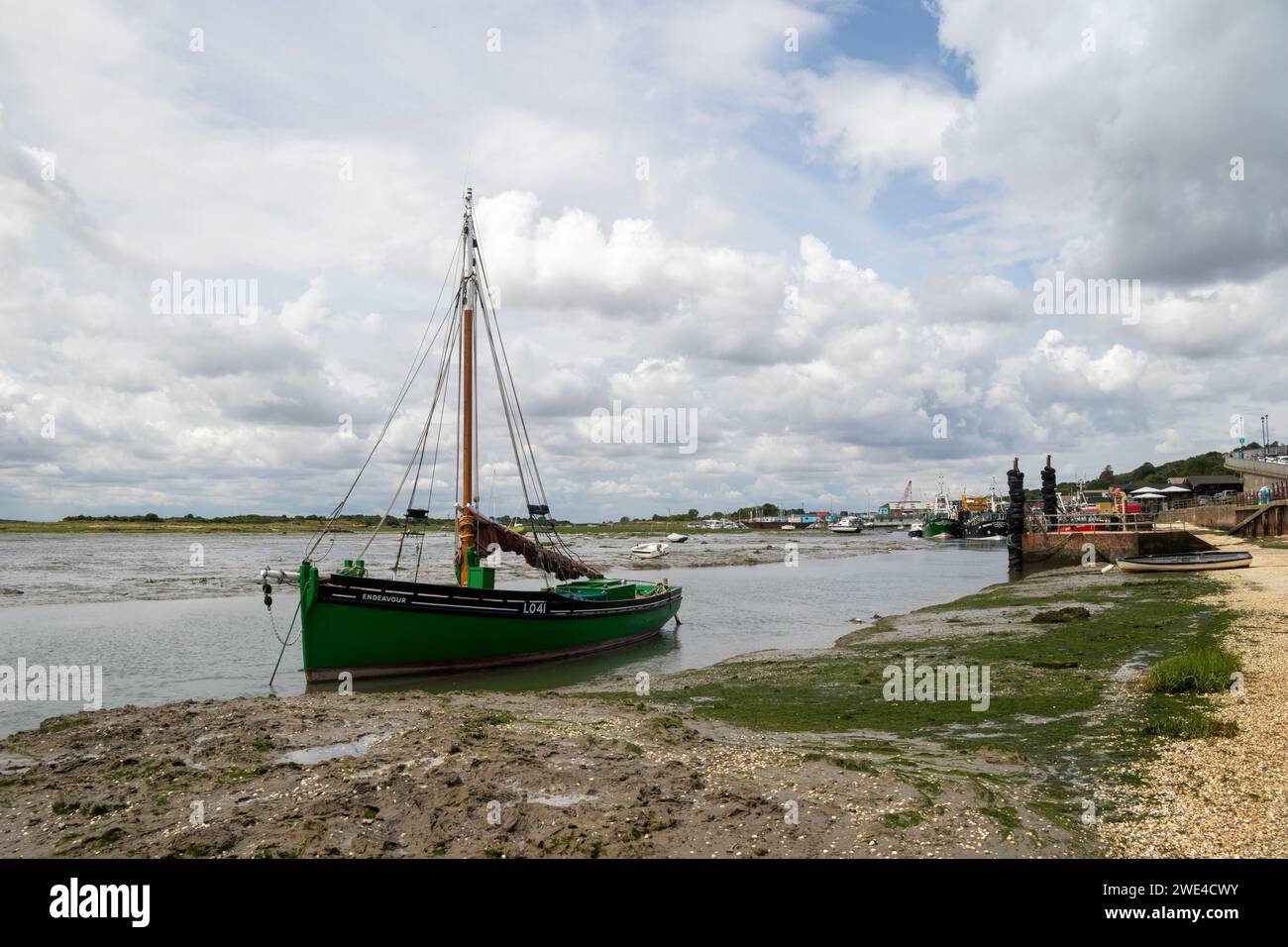 The Endeavour Cockle Boat at Old Leigh, Leigh-on-Sea, Essex, England ...