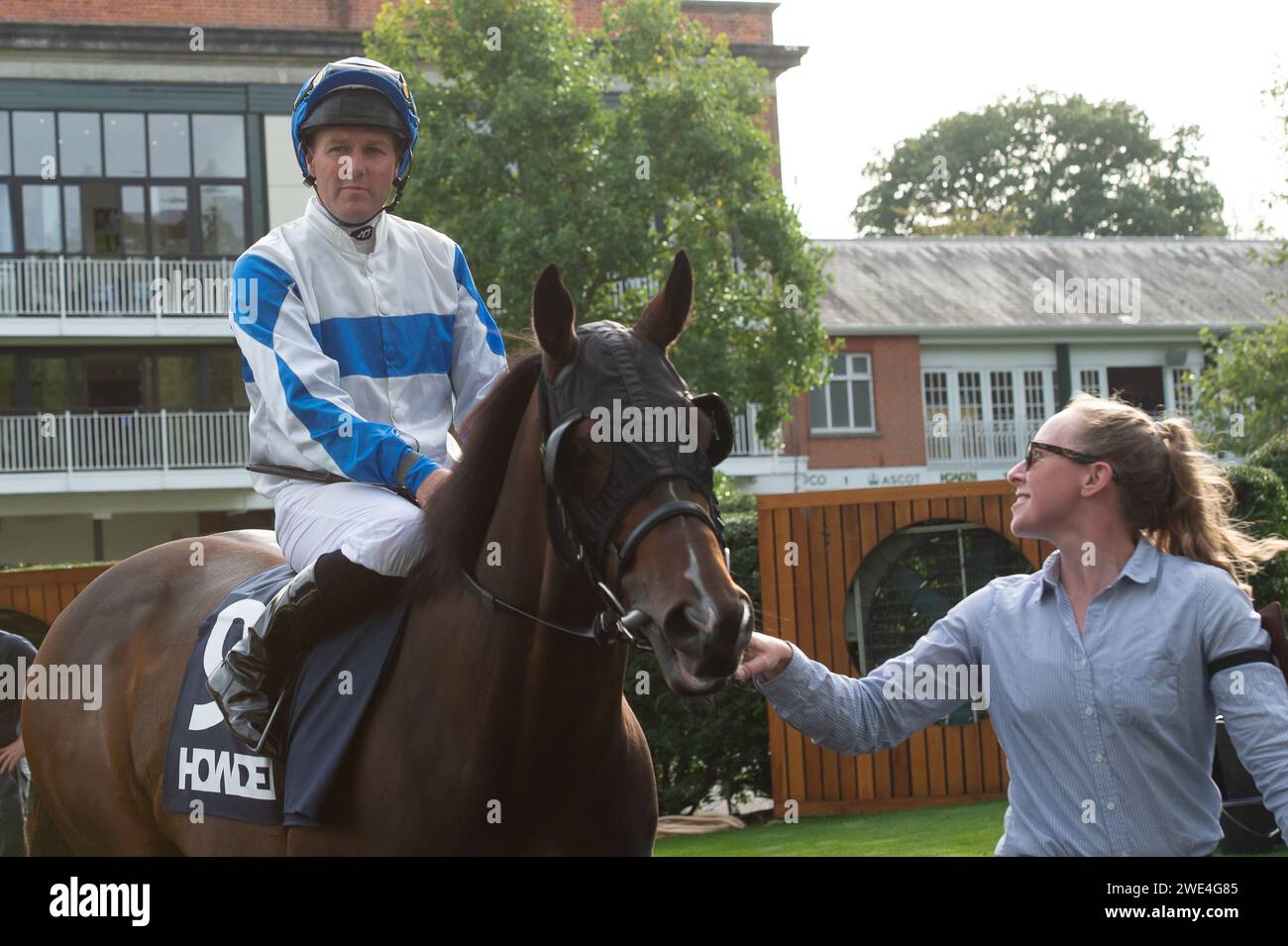 Ascot, Berkshire, UK. 7th October, 2023. Horse Ropey Guest ridden by ...
