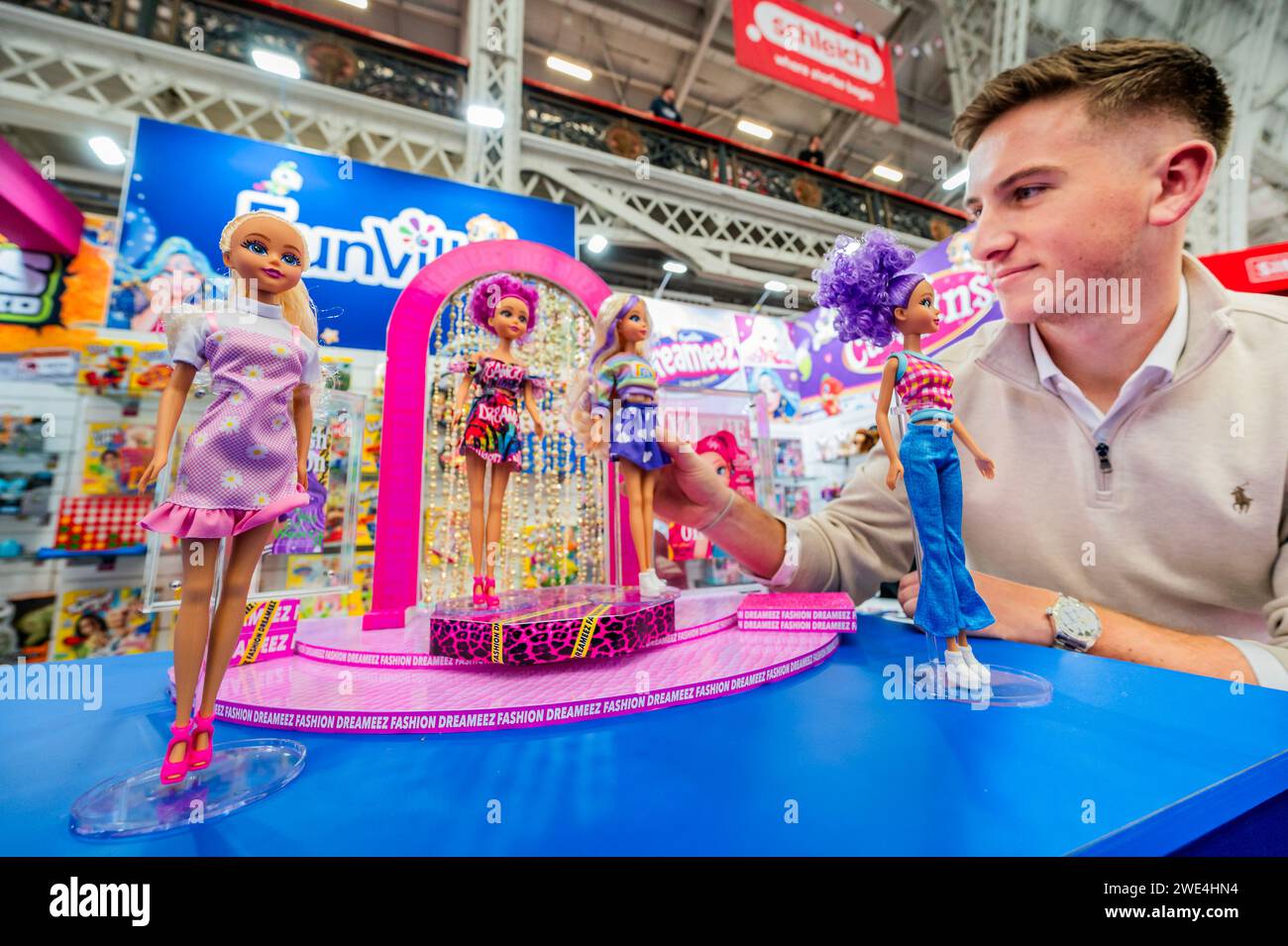 London, UK. 23rd Jan, 2024. Dreemeez girl doll characters on the ...