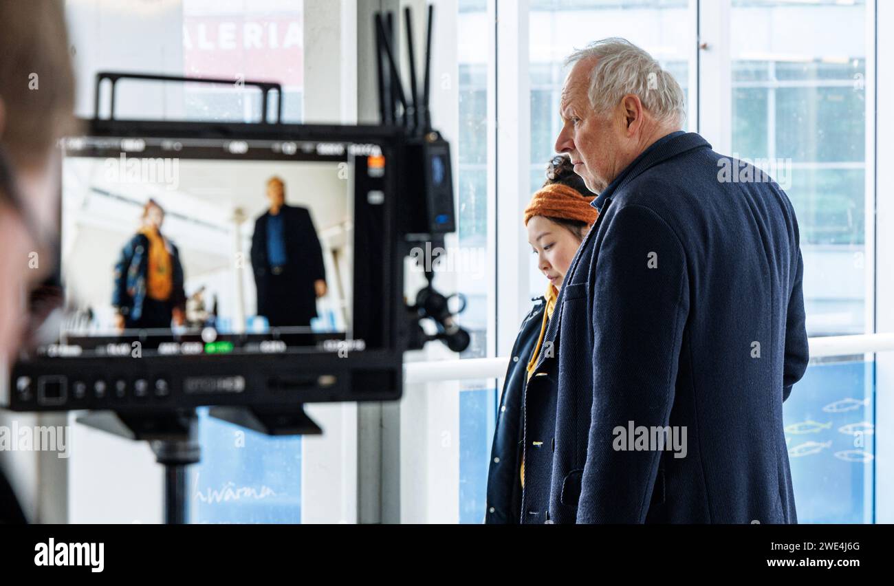 Kiel, Germany. 23rd Jan, 2024. Actors Axel Milberg and Quynh Anh Ha ...