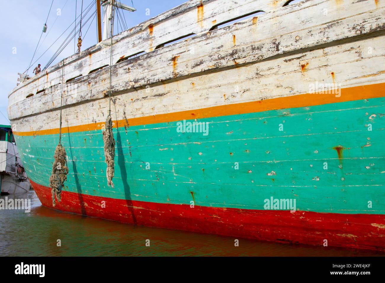 Old Wooden Trading Boats at Port of Sunda Kelapa or PSK in north ...